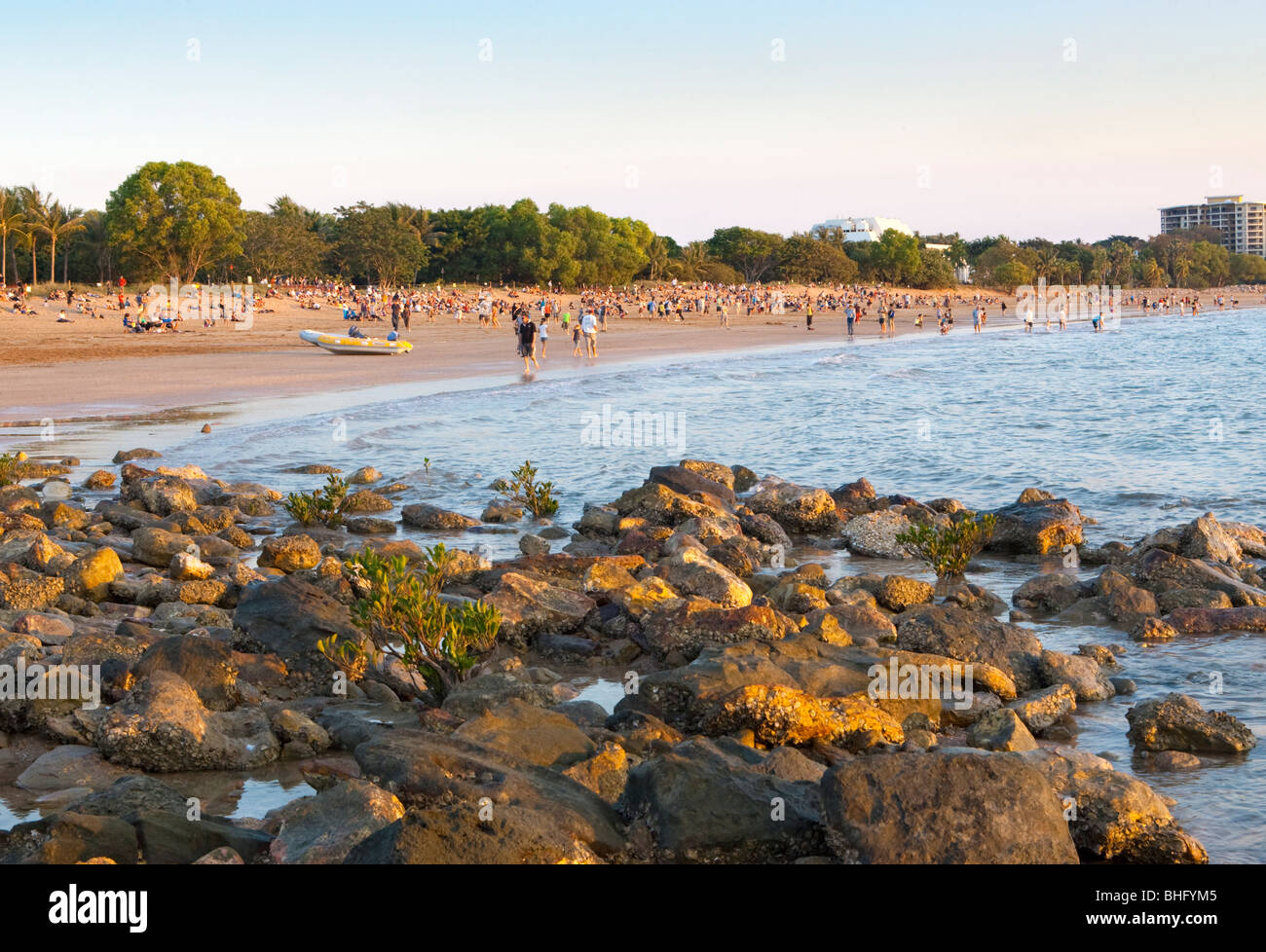 Mindil beach sunset market hi-res stock photography and images - Alamy