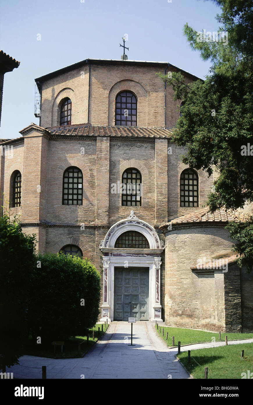 Basilica San Vitale Exterior High Resolution Stock Photography and ...