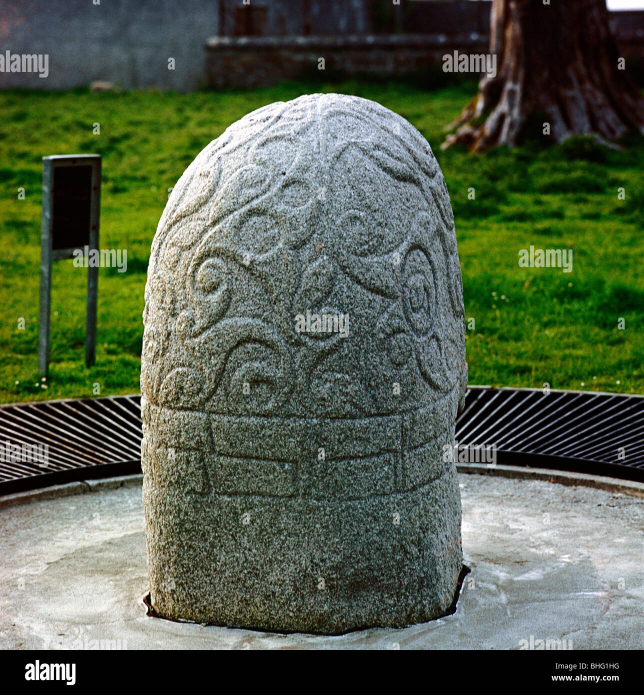 The turoe stone hi-res stock photography and images - Alamy