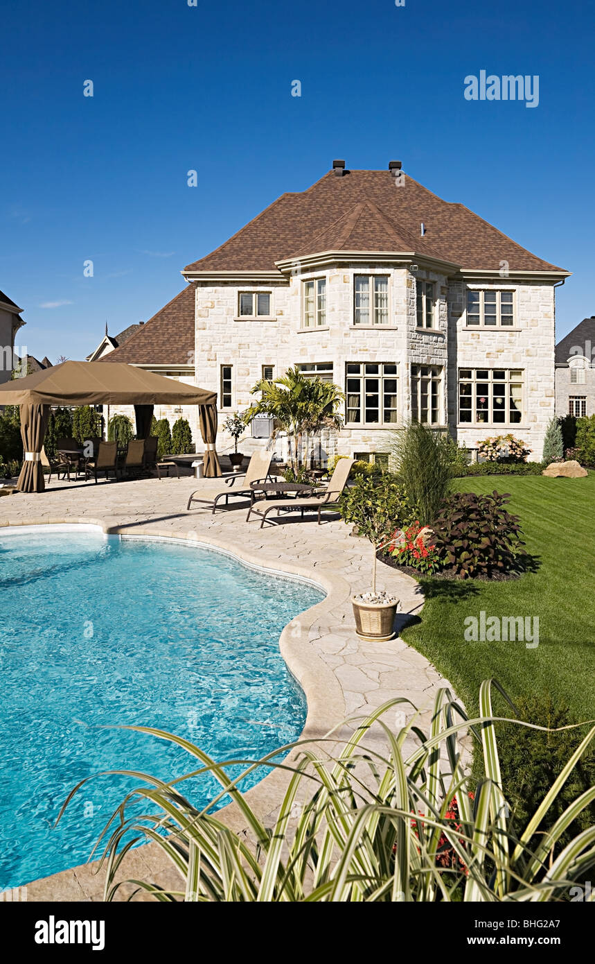 House with swimming pool Stock Photo - Alamy