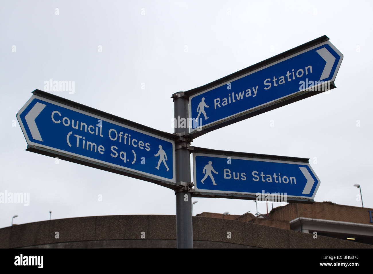 Bracknell Station High Resolution Stock Photography and Images - Alamy