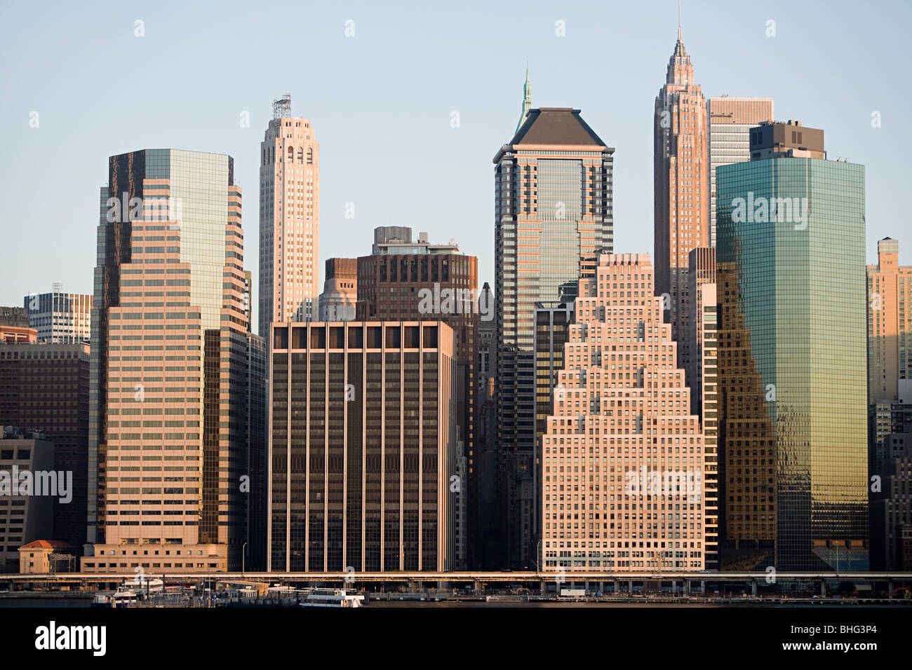 Manhattan buildings hi-res stock photography and images - Alamy