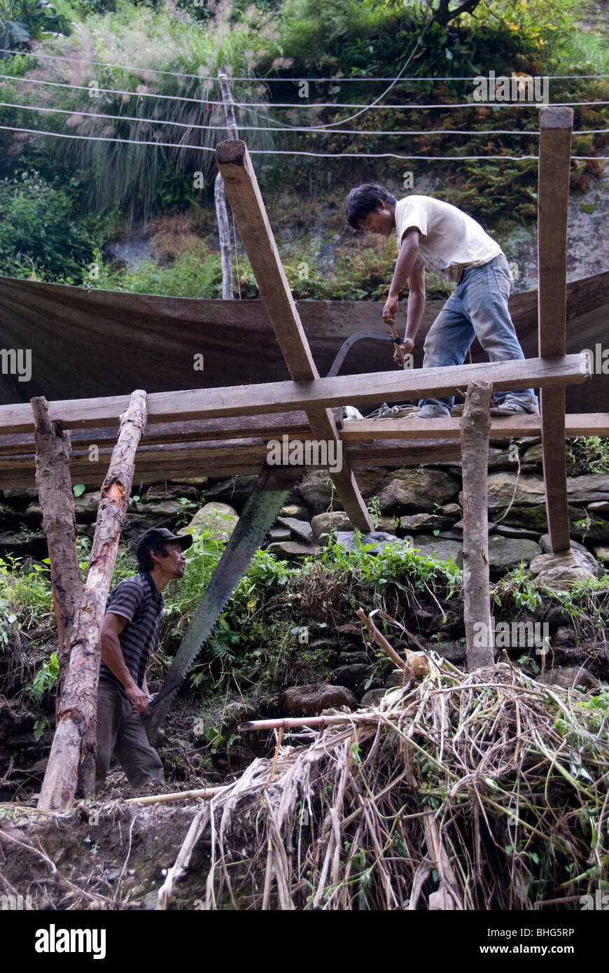Pit sawing hi-res stock photography and images - Alamy