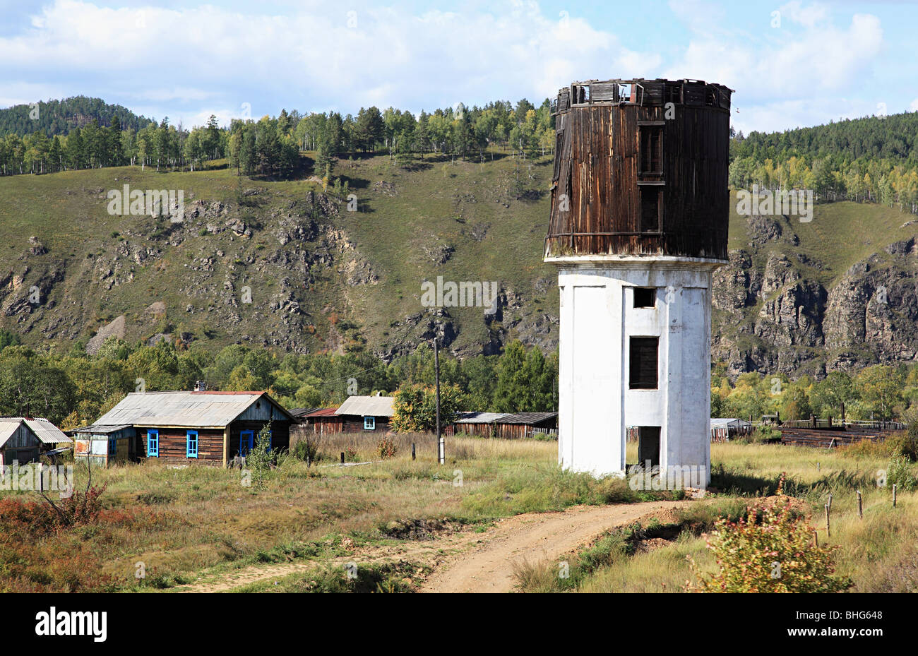 Siberian village hi-res stock photography and images - Alamy