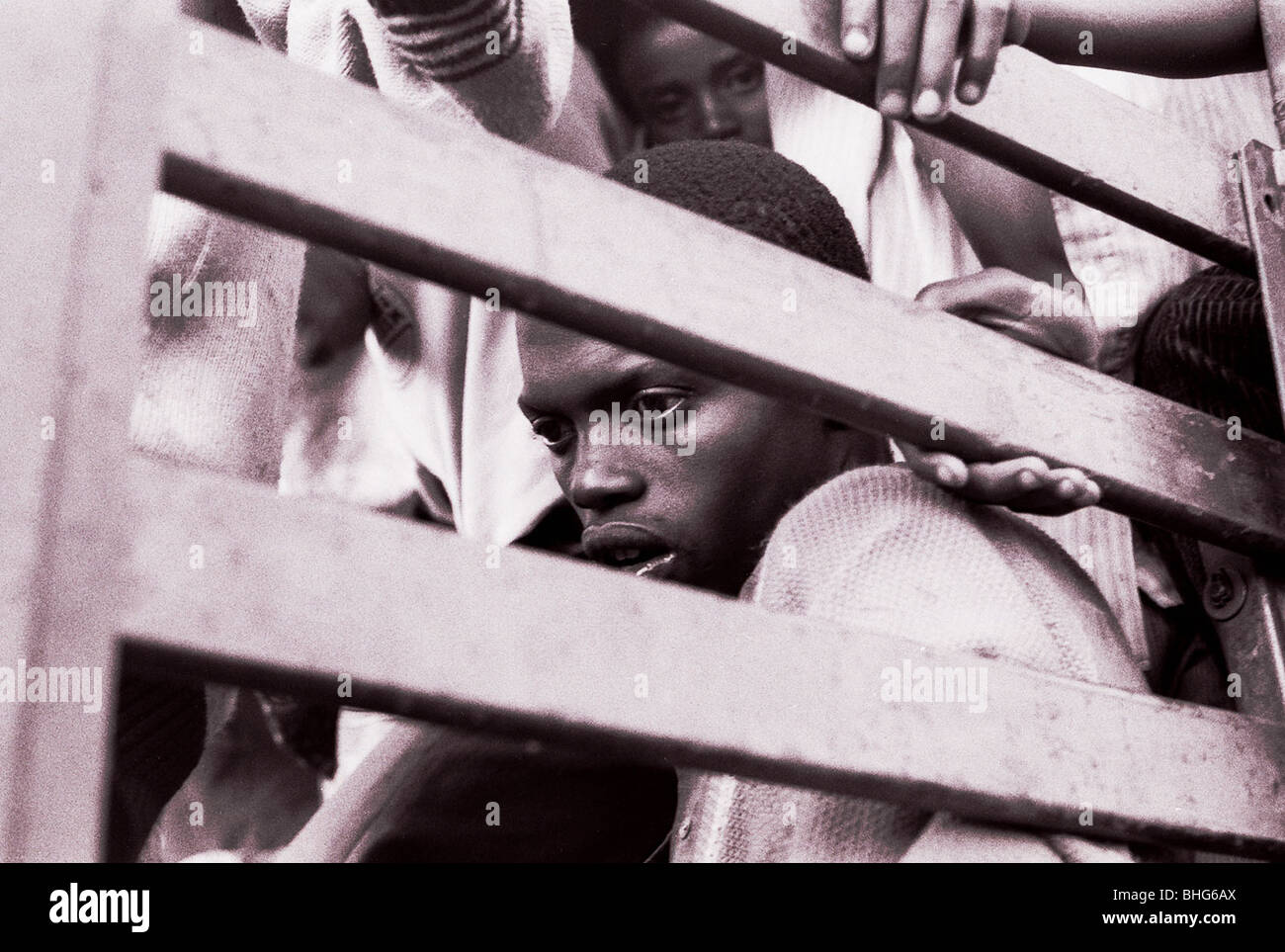 Rwandan Tutsi refugee arriving in Burundi in truck in state of trauma ...