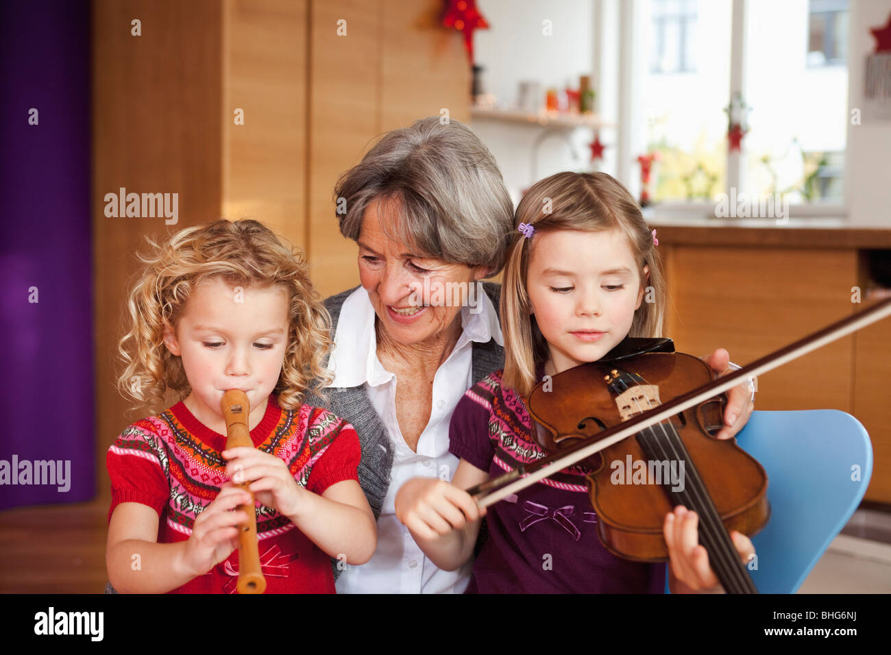 Teaching & learning hi-res stock photography and images - Alamy