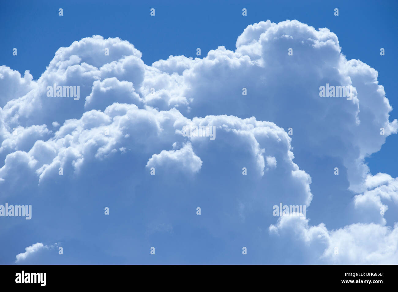 Cumulus clouds hi-res stock photography and images - Alamy