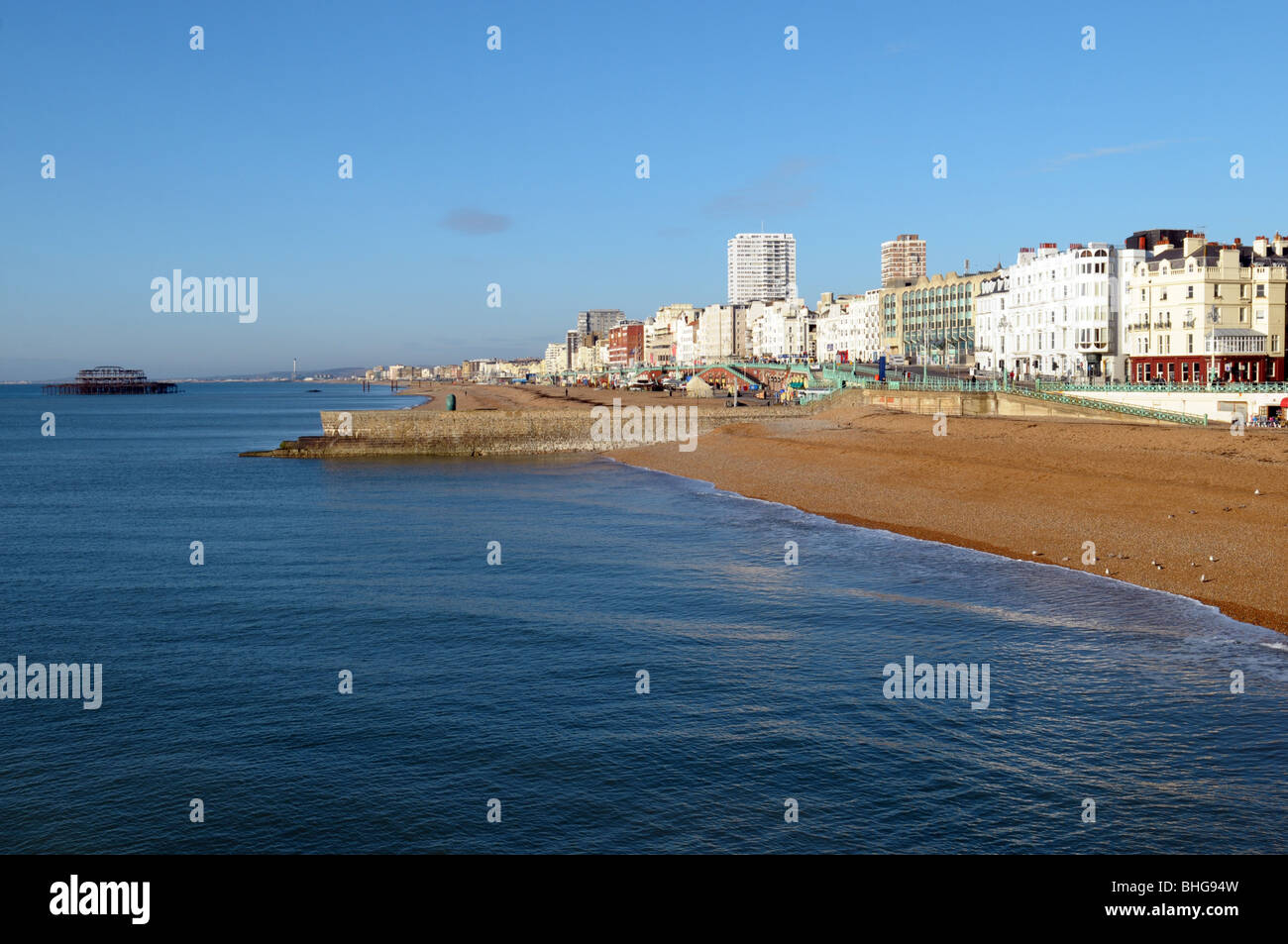 Brighton beach resort hi-res stock photography and images - Alamy