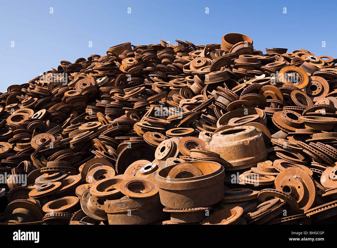 Rusting metal hi-res stock photography and images - Alamy