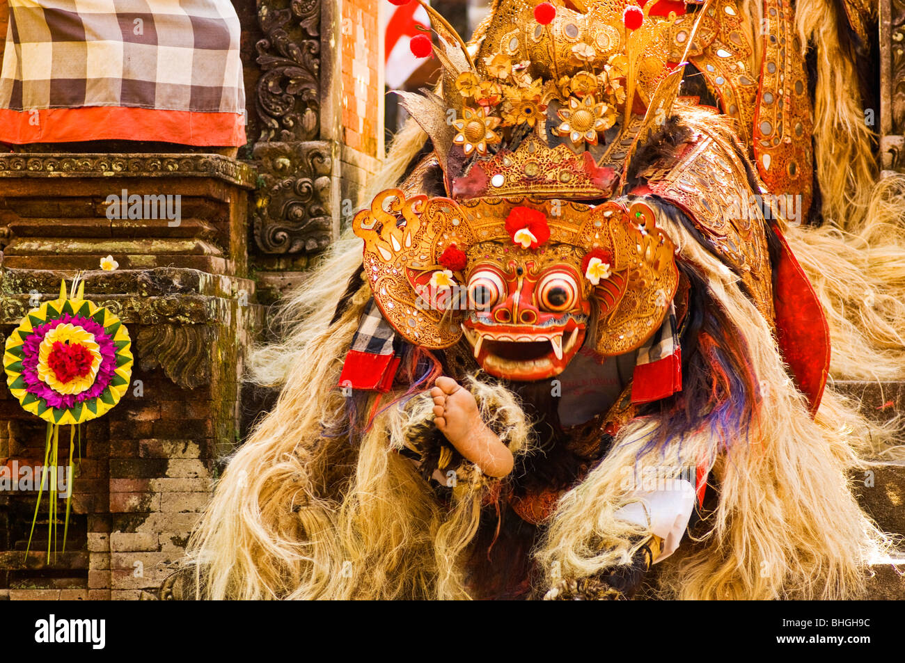 Barong Dance Performance The Barong, a mythological creature represents ...