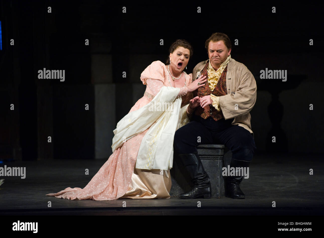 Welsh National Opera production of Tosca by Puccini Tosca - Elisabete ...