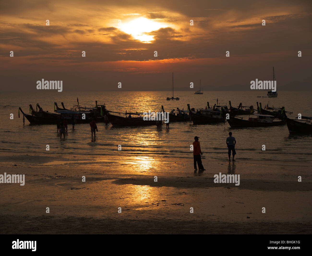 Sunset at the beach of Hat Rai Leh West,Railey,Andaman Sea,Thailand ...