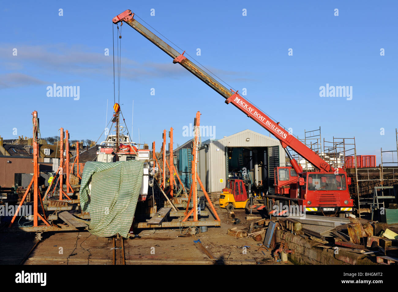 Shipyard slipway crane hi-res stock photography and images - Alamy