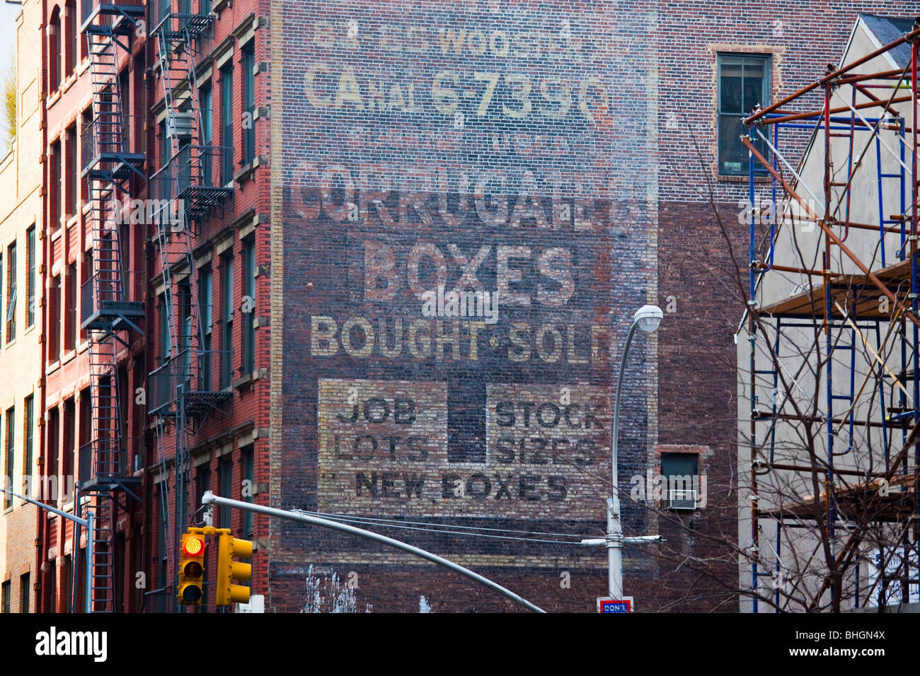 Faded architecture hi-res stock photography and images - Alamy