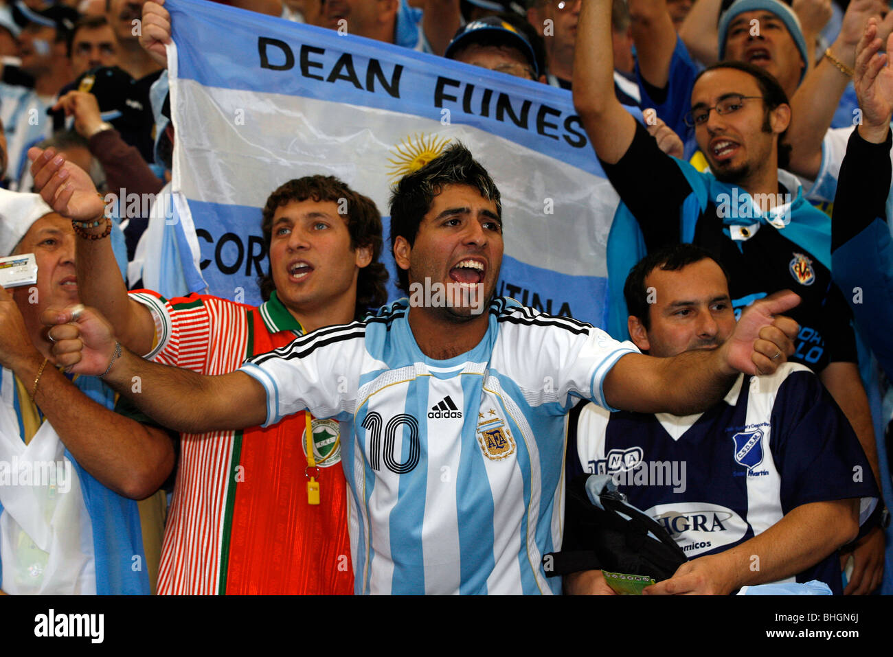 Argentinian fan club hi-res stock photography and images - Alamy