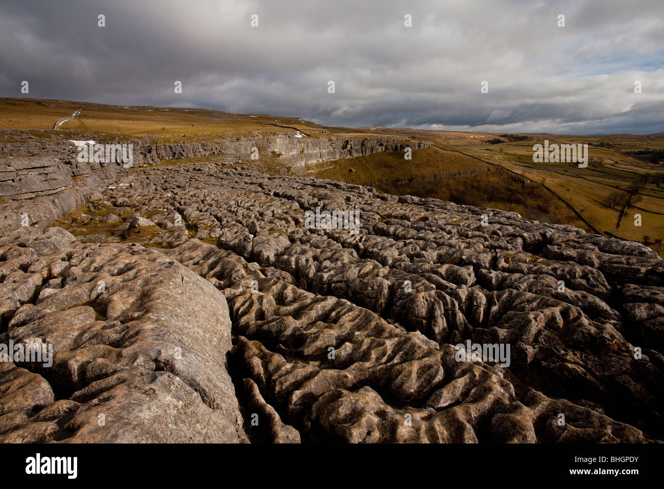 Limestone pavement above Malham Cove, Malham, Yorkshire Dales National ...
