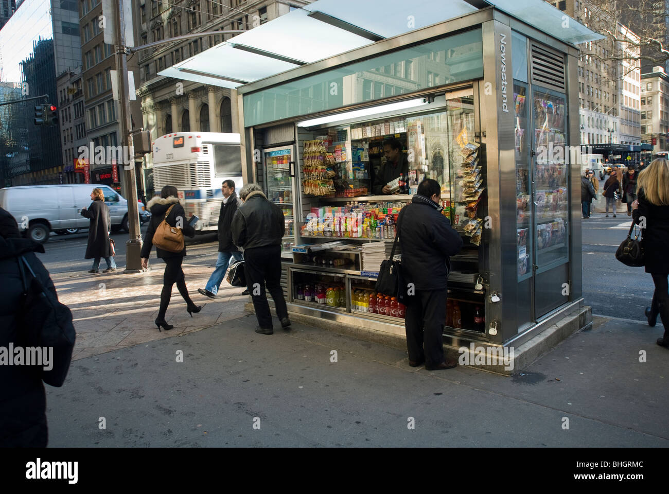 Newspapers and magazines hi-res stock photography and images - Alamy