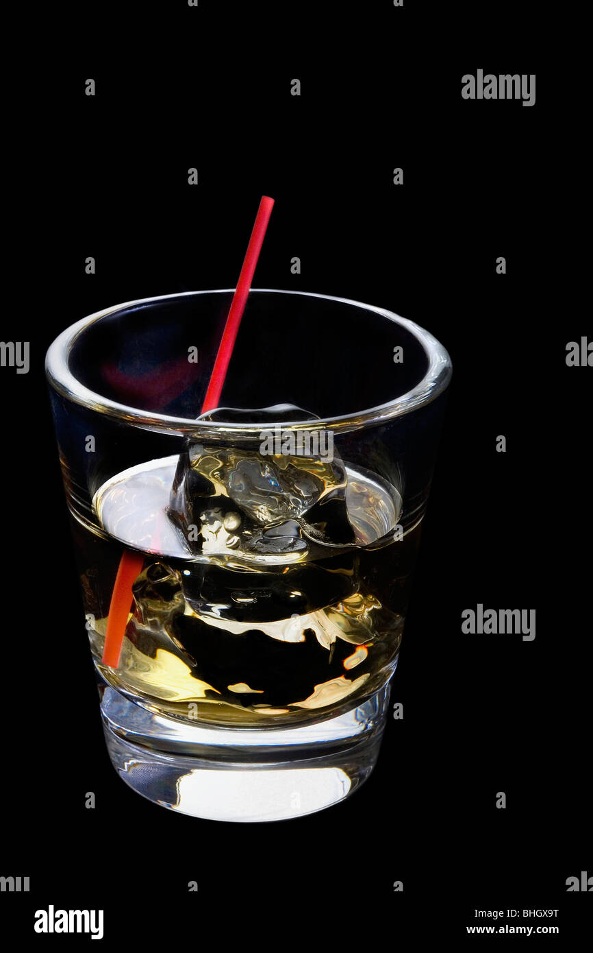 Scotch on the rocks hi-res stock photography and images - Alamy