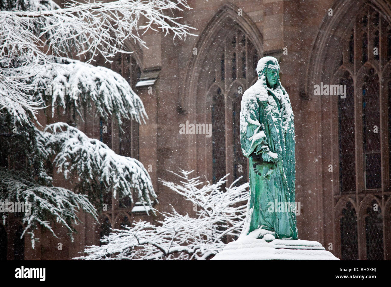 Statue in the Cemetery at Trinity Church in downtown Manhattan, New ...