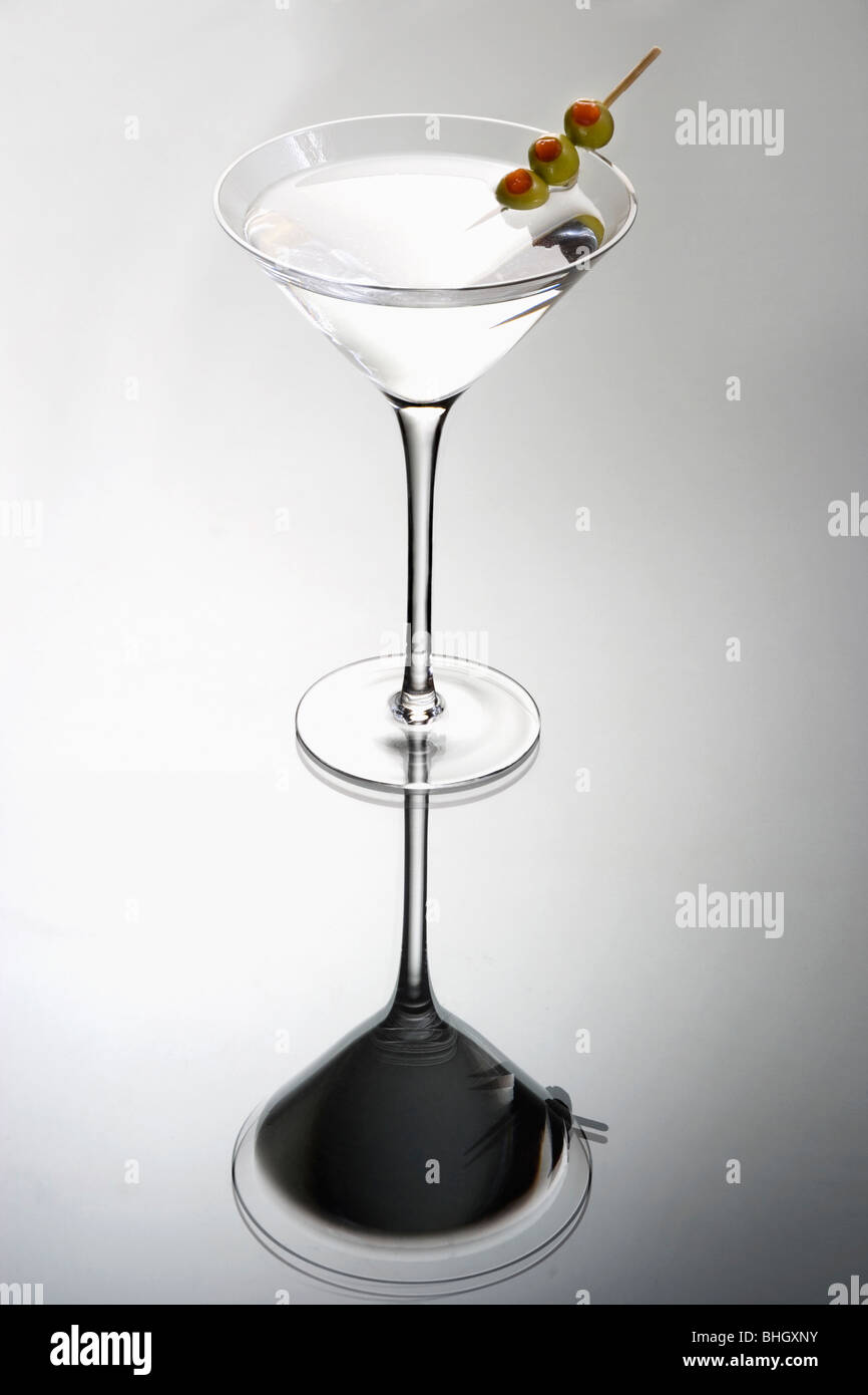 Cocktail cut out martini hi-res stock photography and images - Alamy