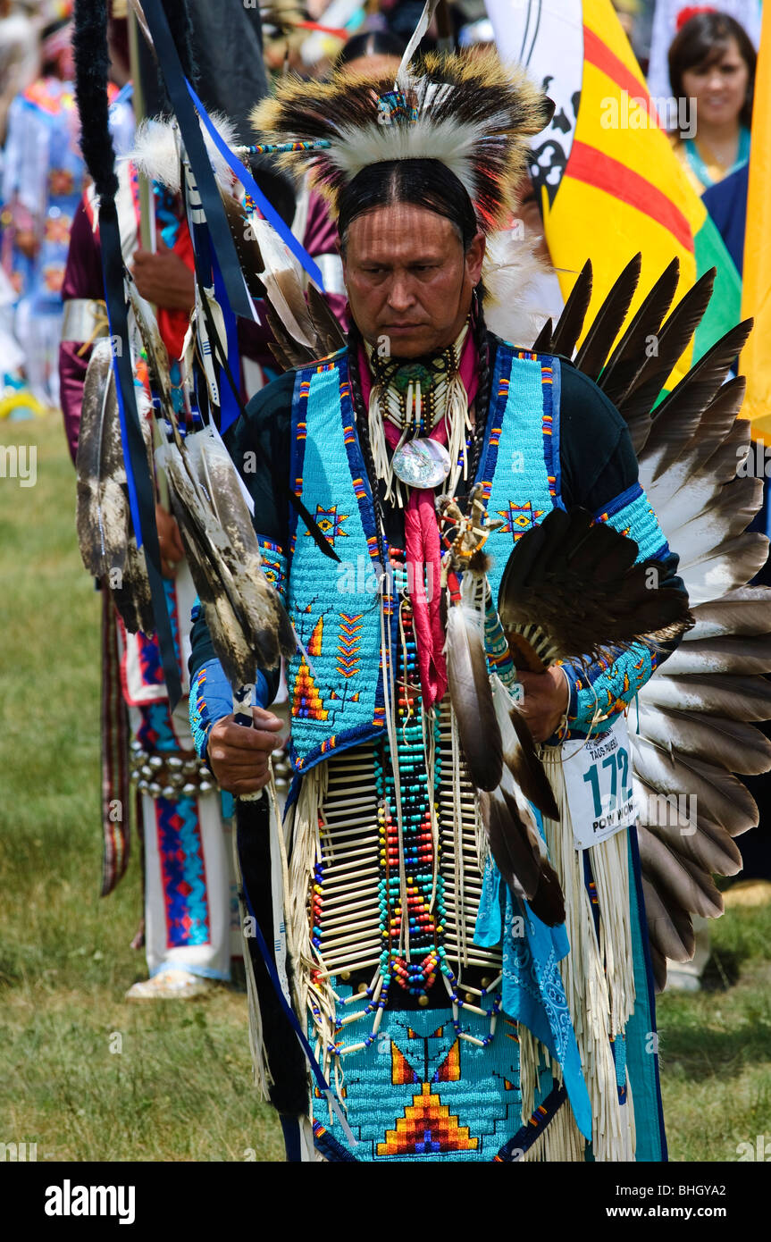 Native american pow wow hi-res stock photography and images - Alamy