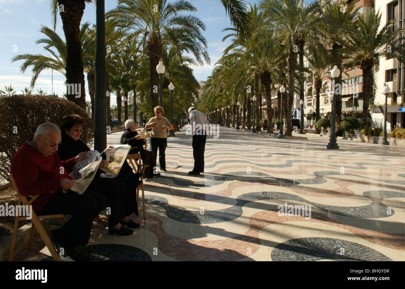 The Promenade Explanada de España in Alicante Stock Photo - Alamy