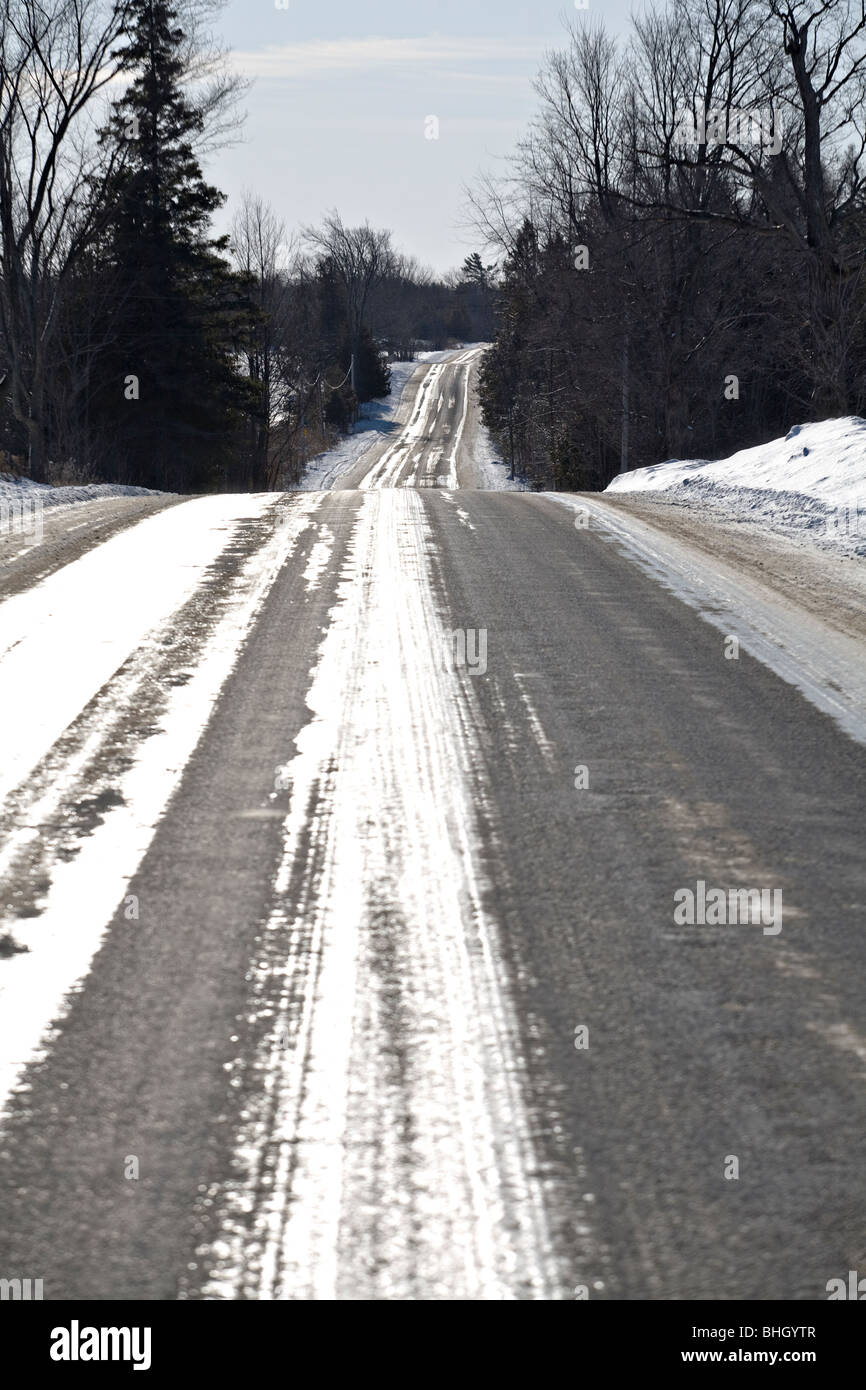 A long straight winter road in Ontario Stock Photo - Alamy