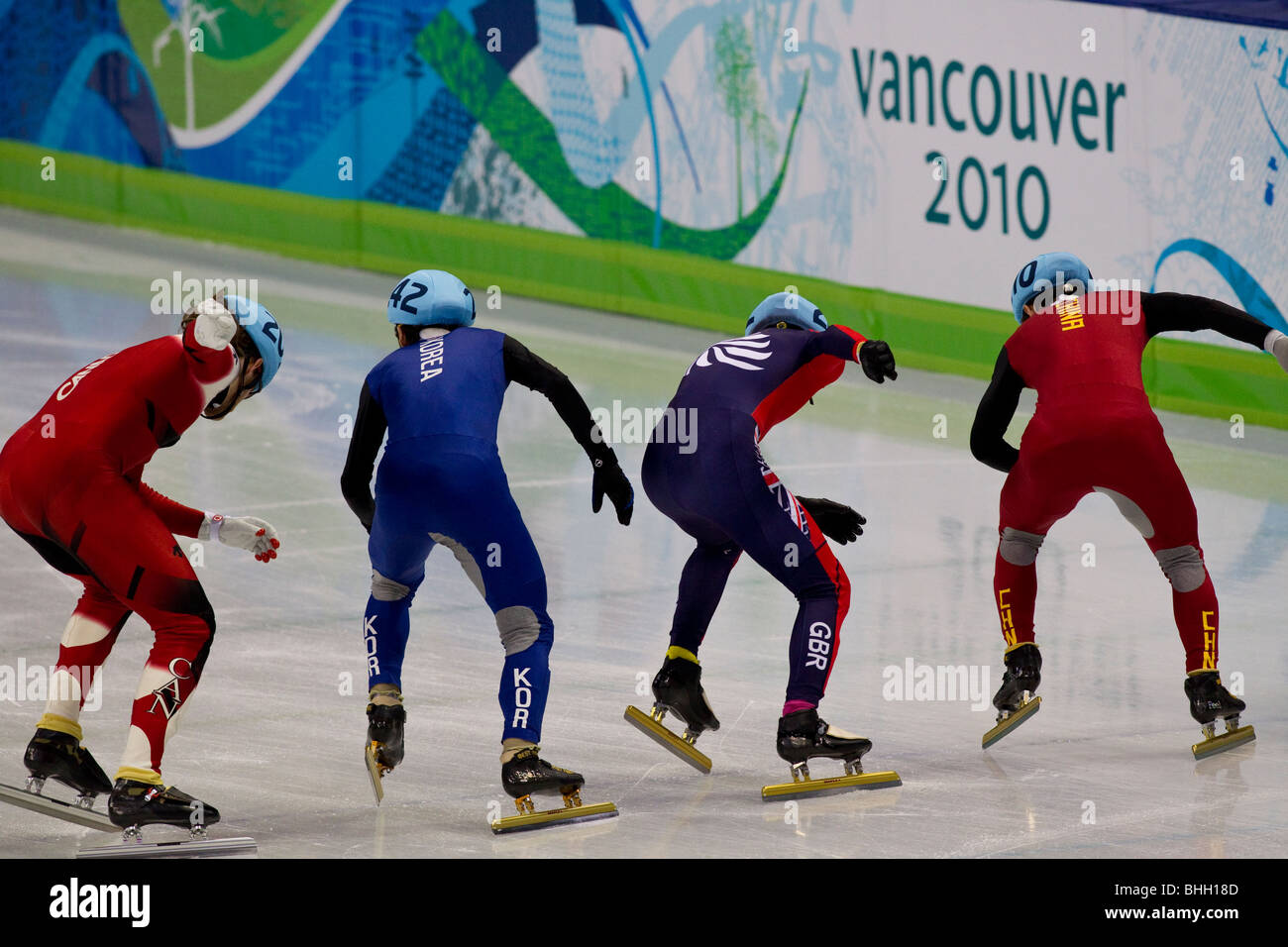 Short track speed skating hi-res stock photography and images - Alamy