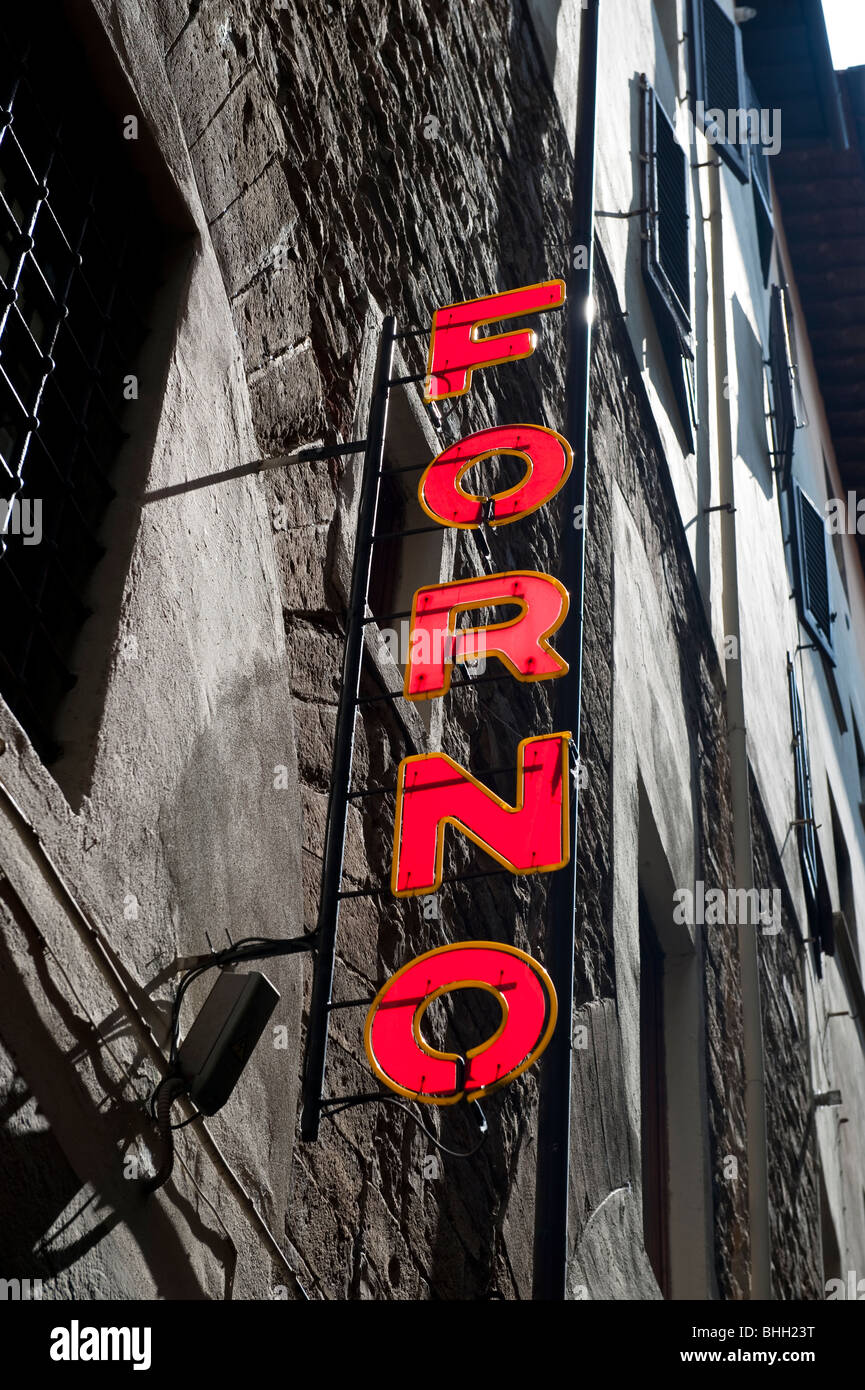 Italian restaurant sign hi-res stock photography and images - Alamy