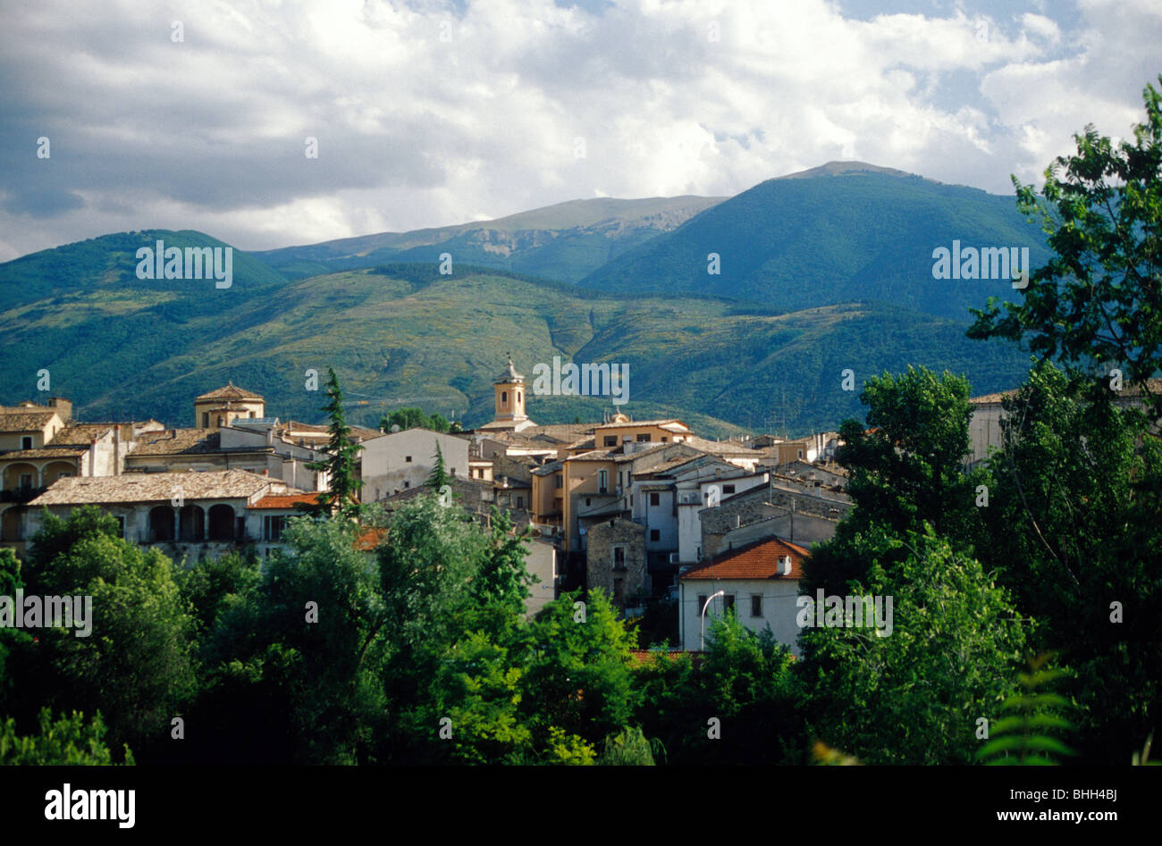 Sulmona mountains hi-res stock photography and images - Alamy
