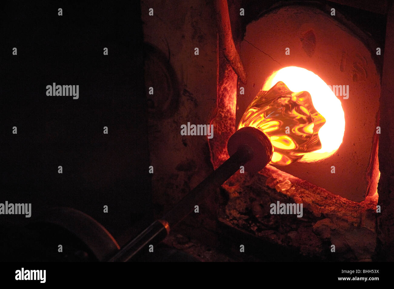 glass being heated in a furnace Stock Photo - Alamy