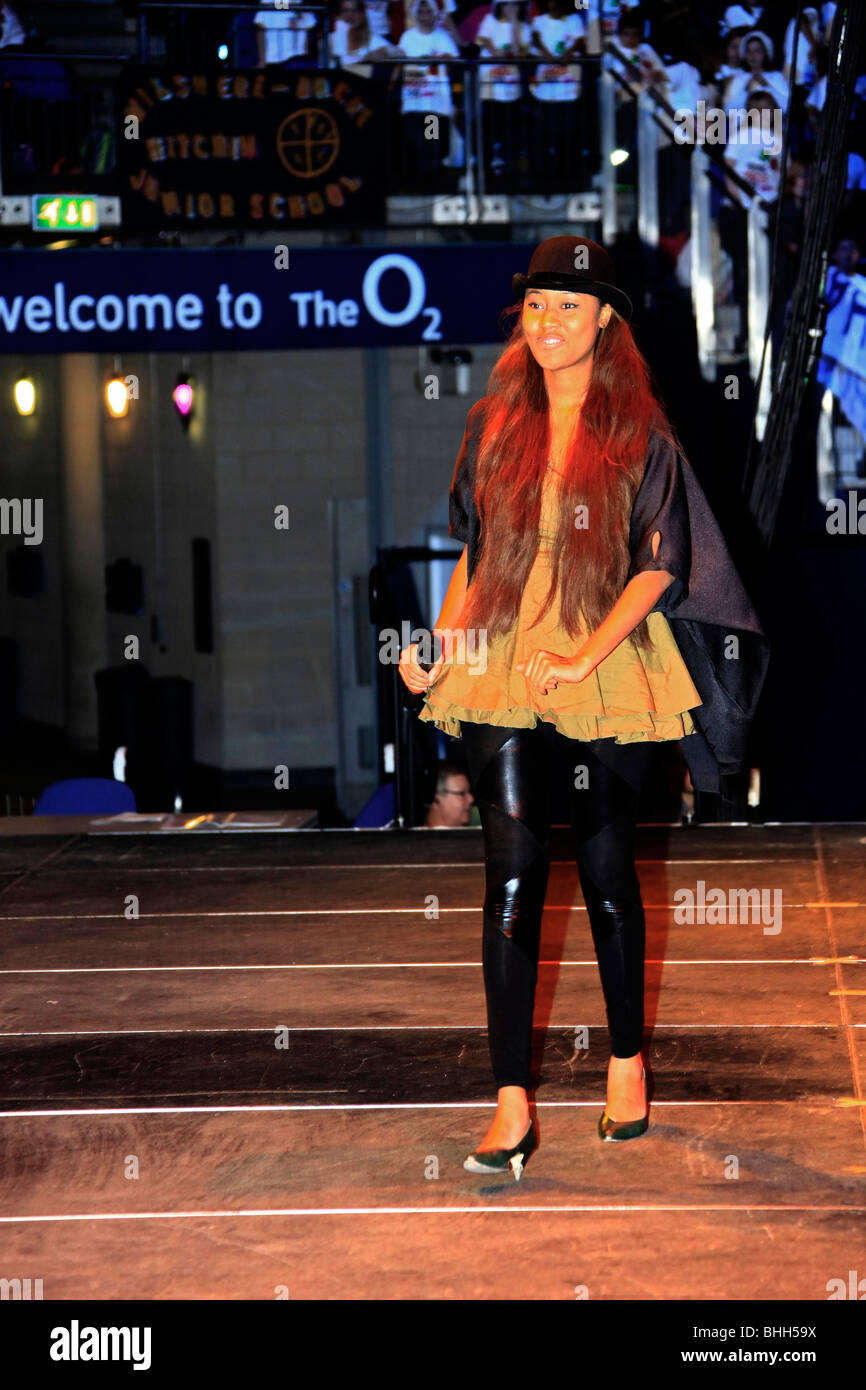 Singer Songwriter "VV Brown" on stage at Young Voices concert tour at ...