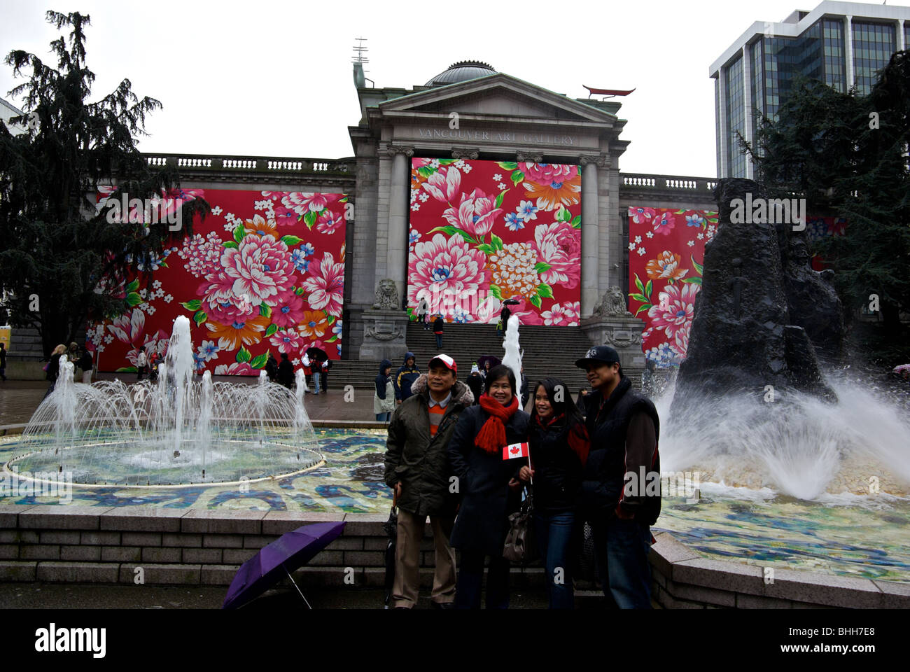 Mural art flower hi-res stock photography and images - Alamy