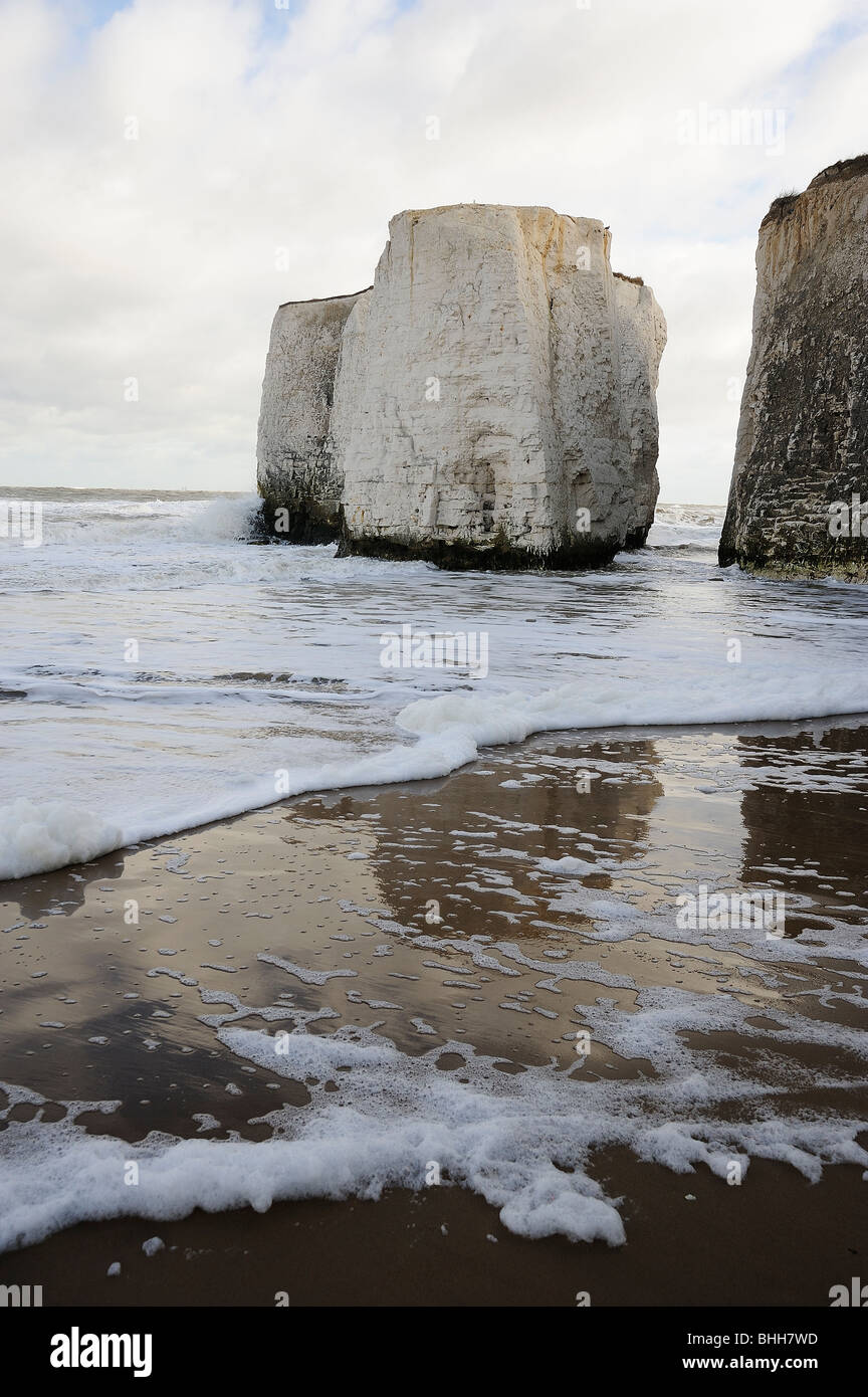 Margate cliffs hi-res stock photography and images - Alamy
