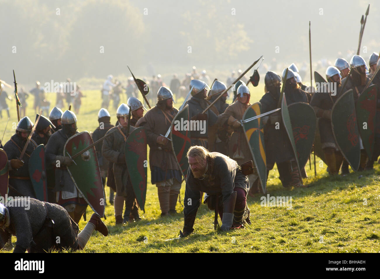 battle hastings re-enactment saxon infantry spear Stock Photo - Alamy