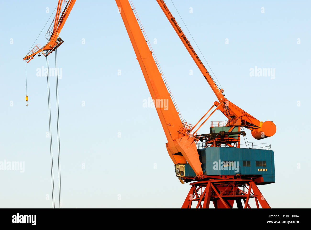 Multi coloured cranes hi-res stock photography and images - Alamy