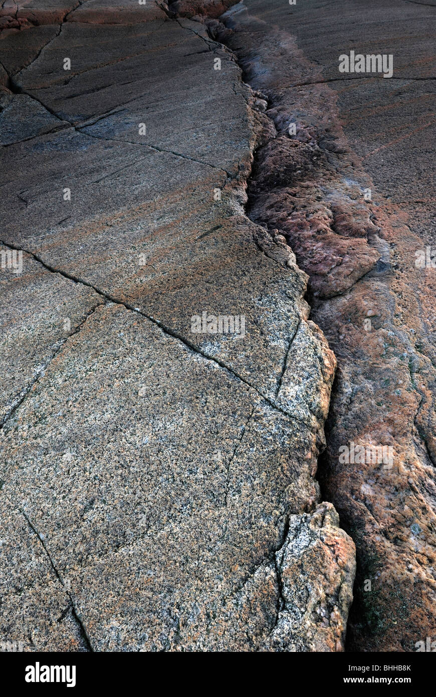 Close up cracking splitting hi-res stock photography and images - Alamy