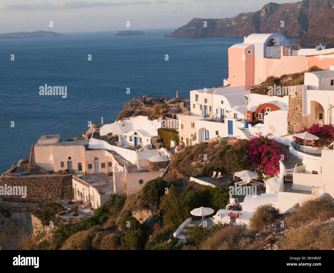 Oceanside village hi-res stock photography and images - Alamy