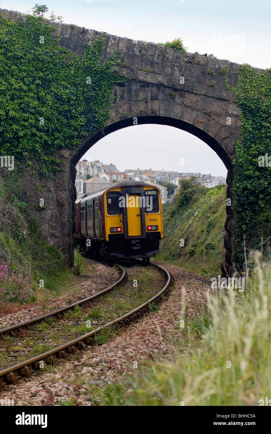 A train in Cornwall, England Stock Photo - Alamy
