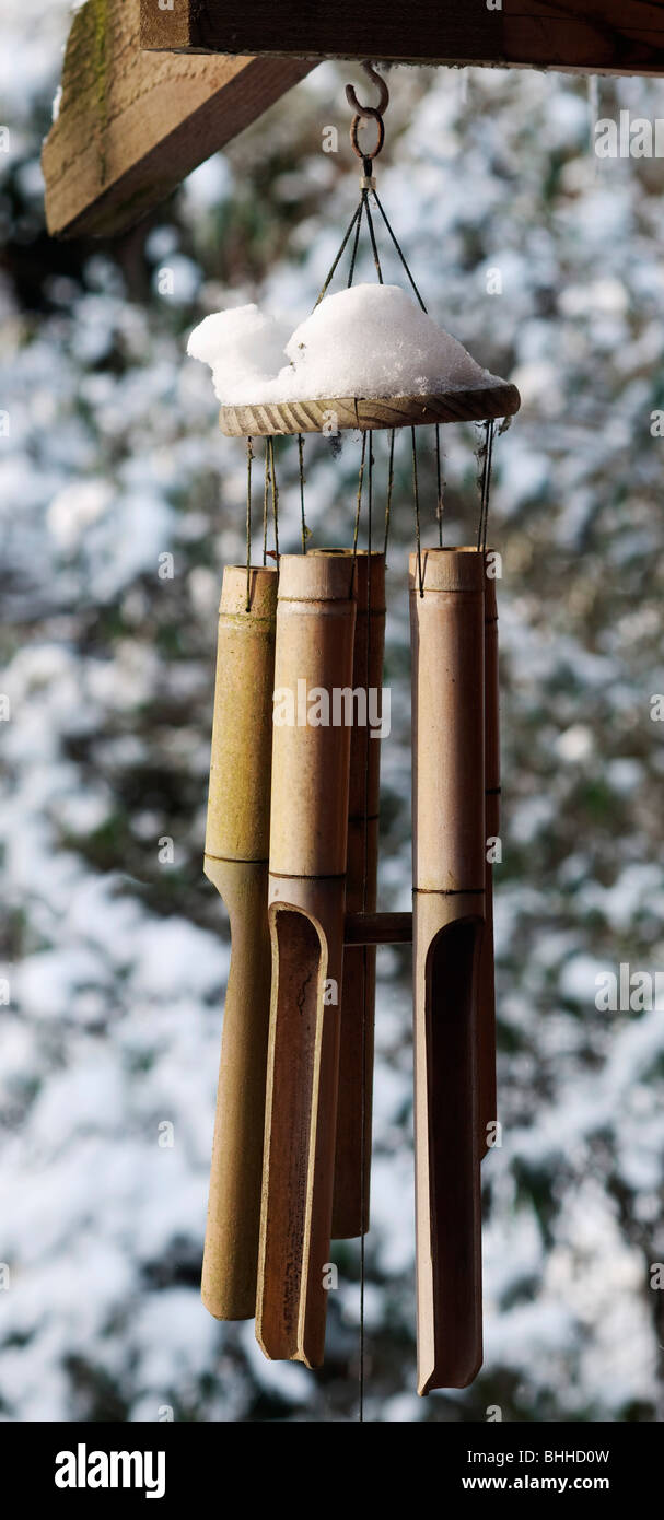 Ice windy garden hi-res stock photography and images - Alamy
