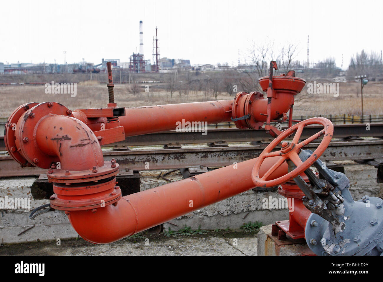 Soviet era 160,000 b/d Linik refinery in Lisichansk in Eastern Ukraine ...