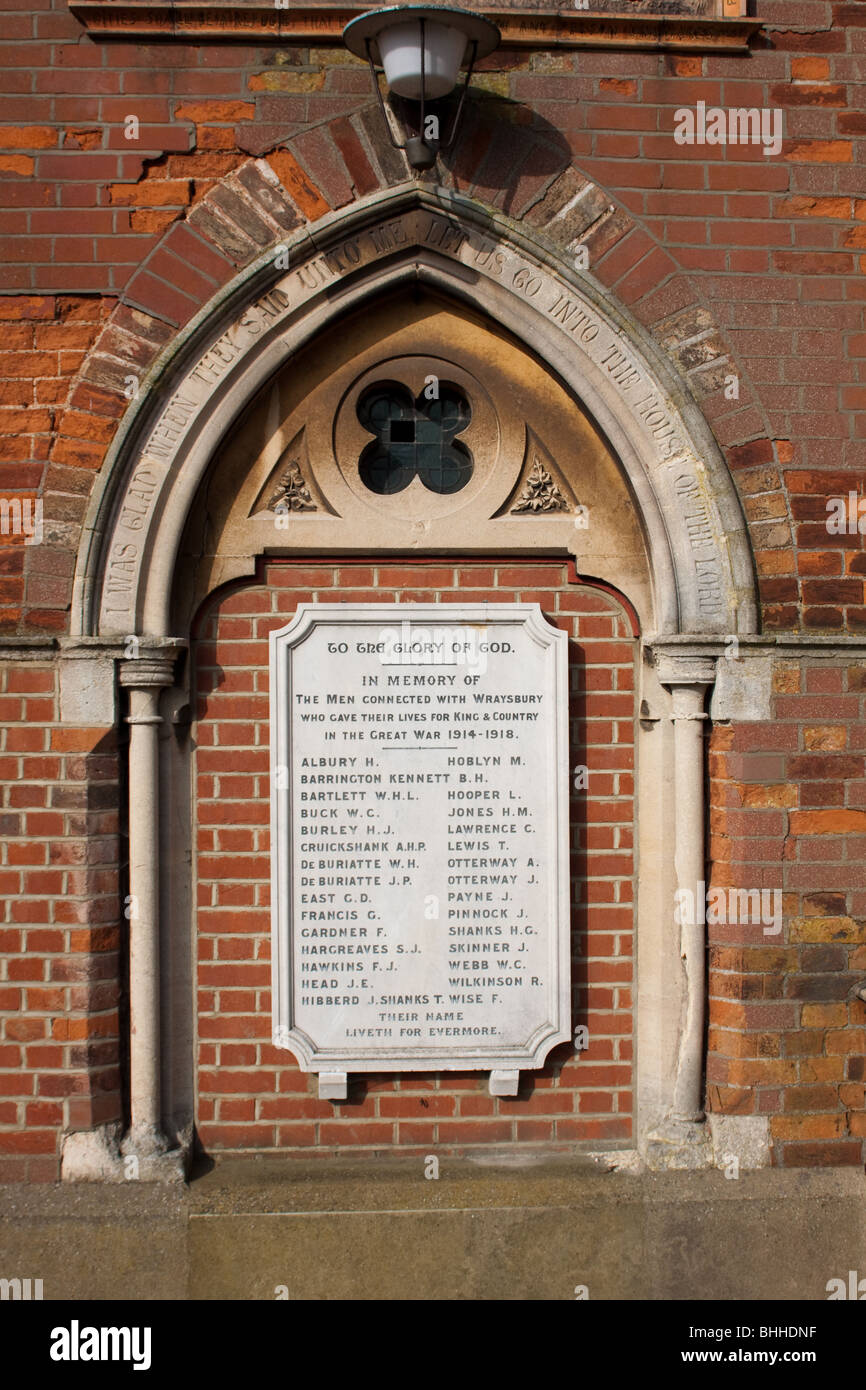 Memorial at the Methodist Church Wraysbury Stock Photo - Alamy