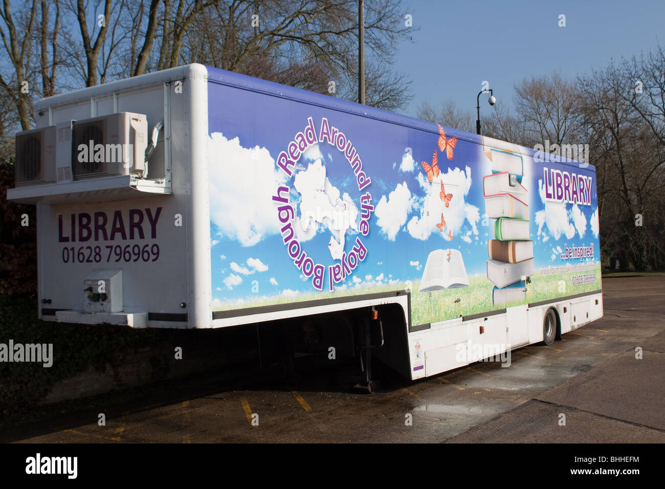 Mobile library hi-res stock photography and images - Alamy