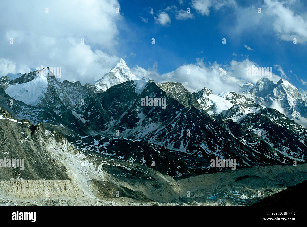The Khumbu Valley Himalayas Nepal Asia Stock Photo - Alamy