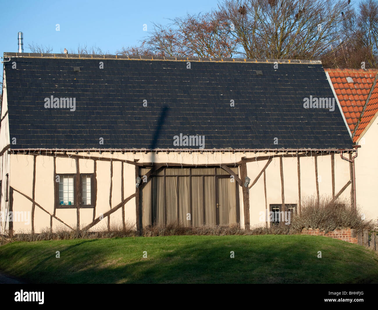 Barn conversion uk hi-res stock photography and images - Alamy