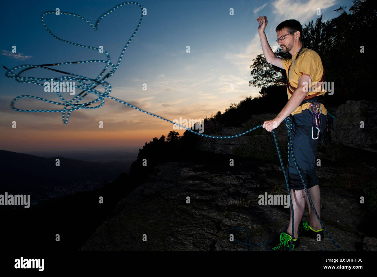 Throwing rope hi-res stock photography and images - Alamy