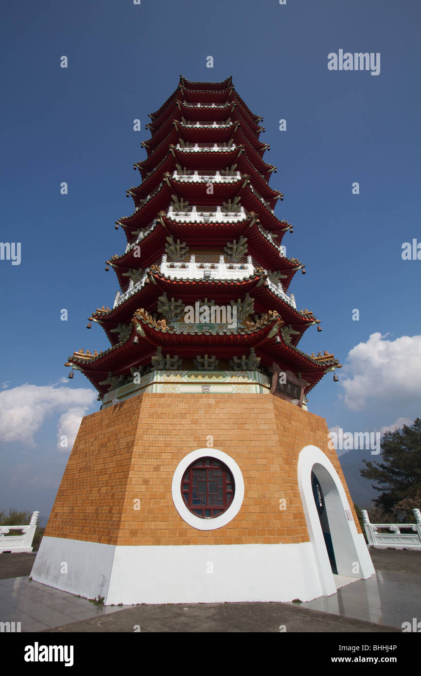 Pagota hi-res stock photography and images - Alamy