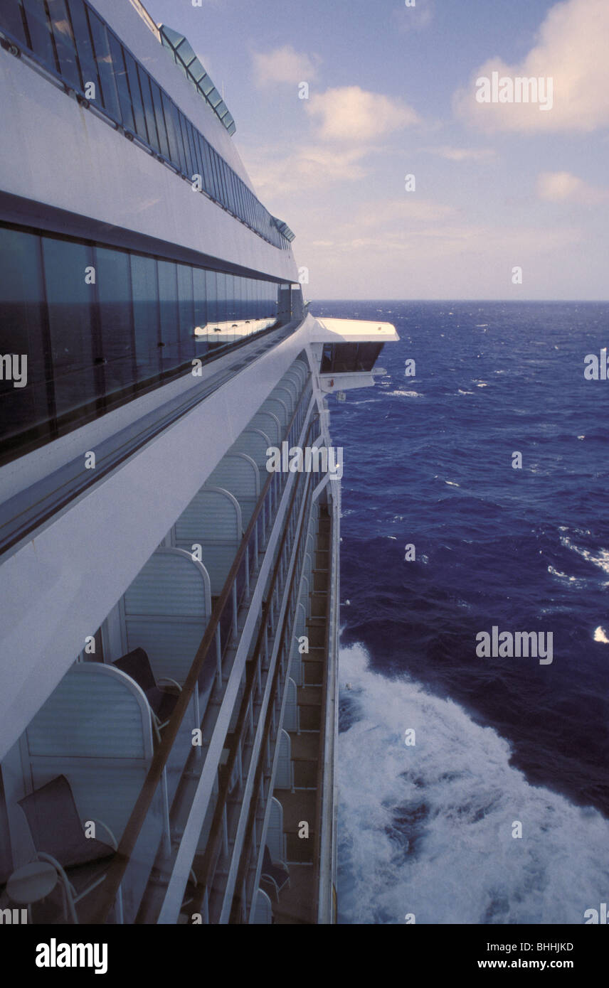 Flying bridge hi-res stock photography and images - Alamy