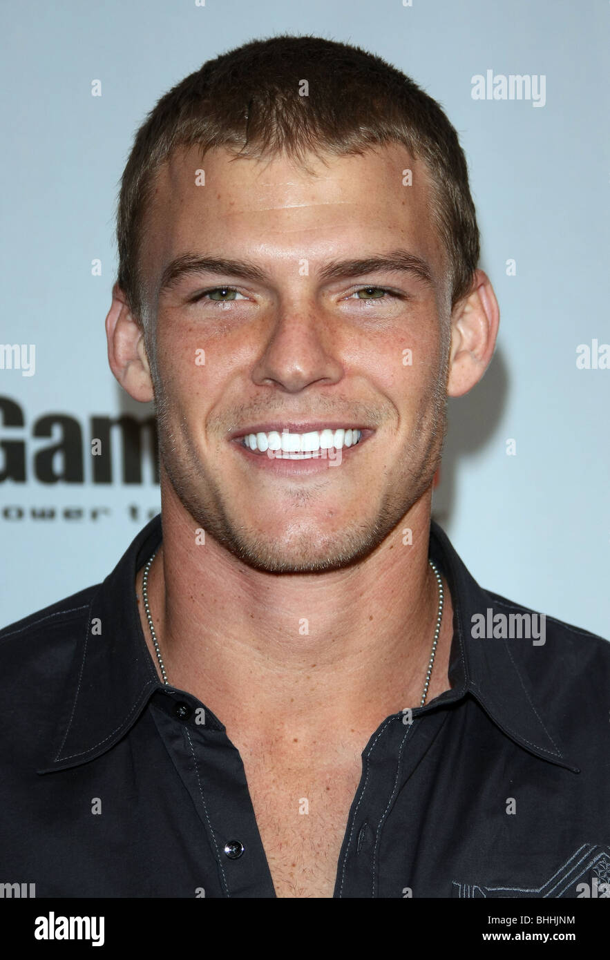 Alan ritchson hi-res stock photography and images - Alamy