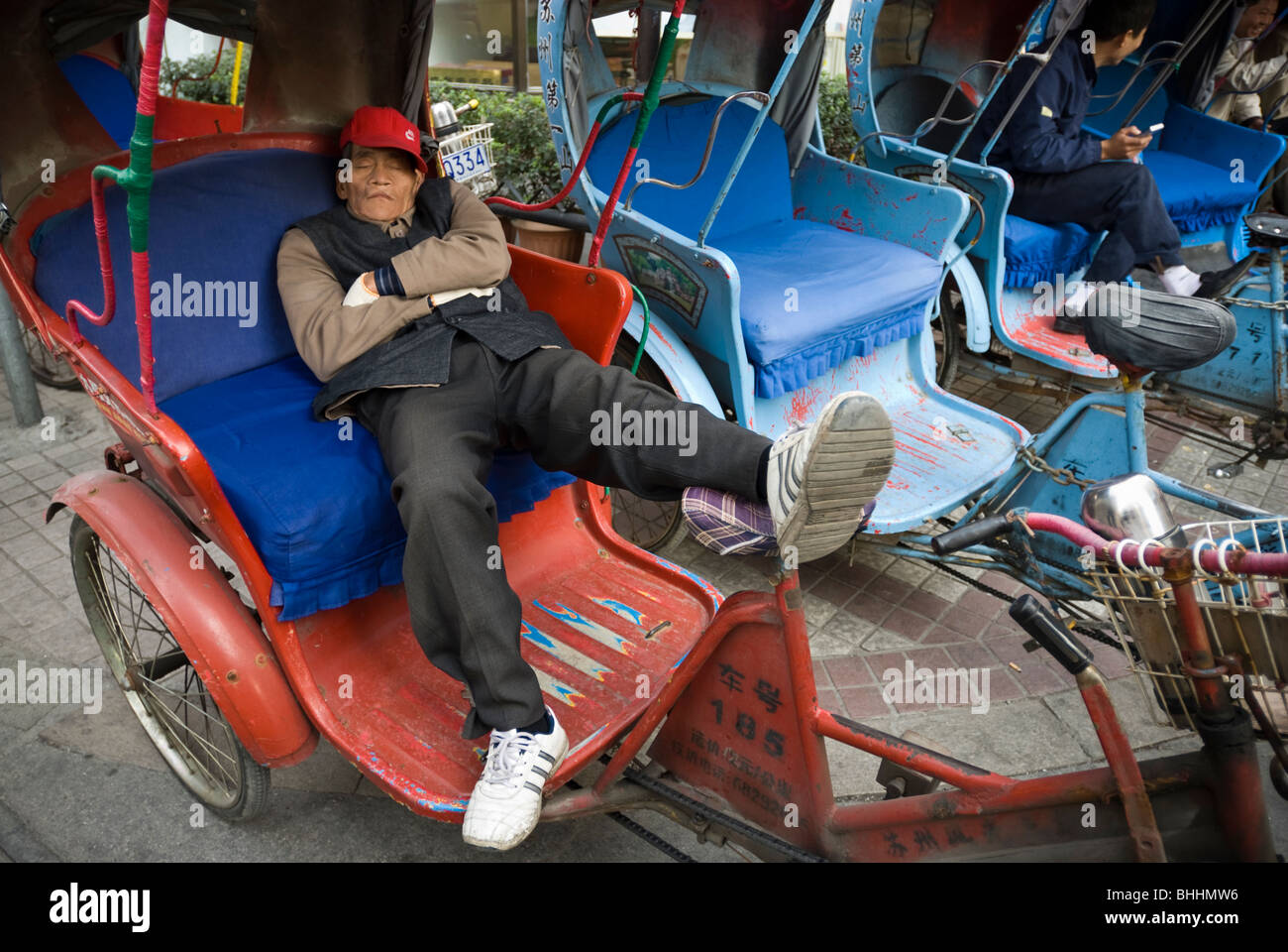 Pedicab driver in Suzhou, Jiangsu province, China, Asia Stock Photo - Alamy